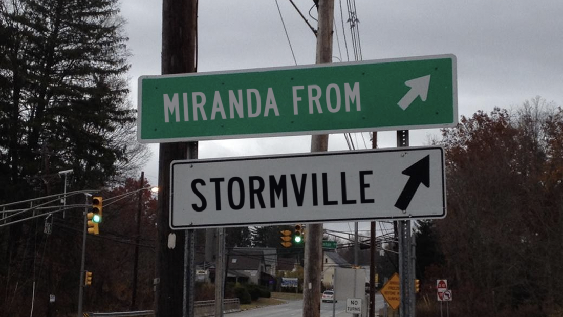 Mackenzie Menter, Anna Cain, & Victoria Teague of “Miranda from ...